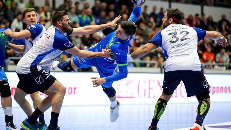 Joksimović izkoristil priložnost – Megafon