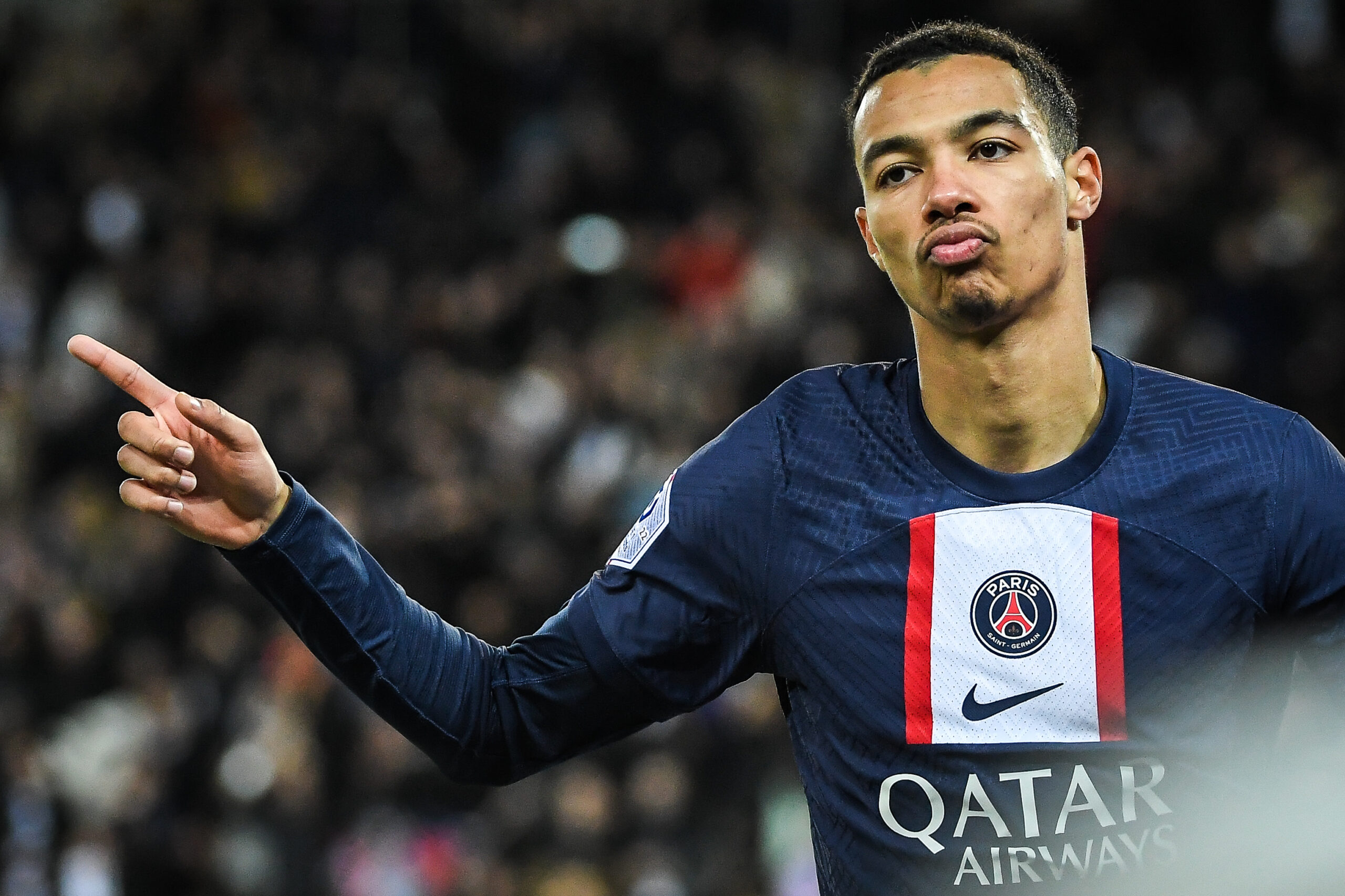 PSG premočan za Blažičev Angers – Megafon