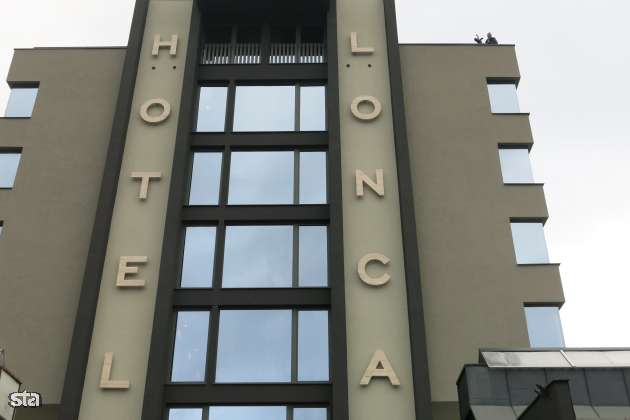 Novi škofjeloški hotel Lonca odprl svoja vrata – Megafon